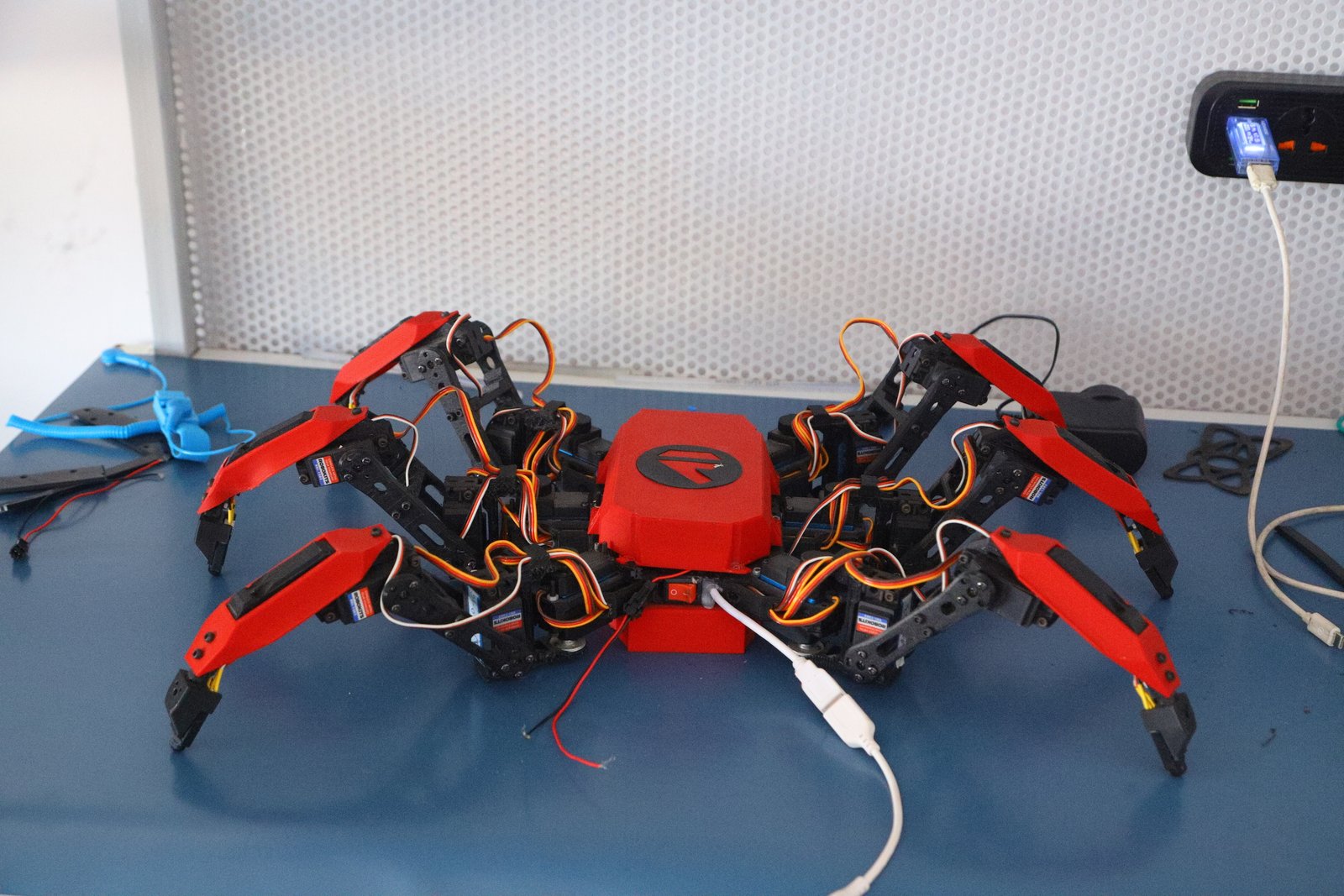 Forthtech - Robotics & Automation Solutions